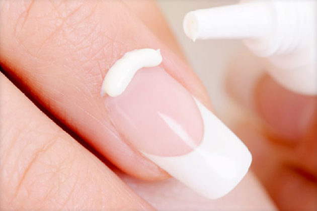 15 Ways To Take Care Of Dry Cuticles Heal Them Hergamut